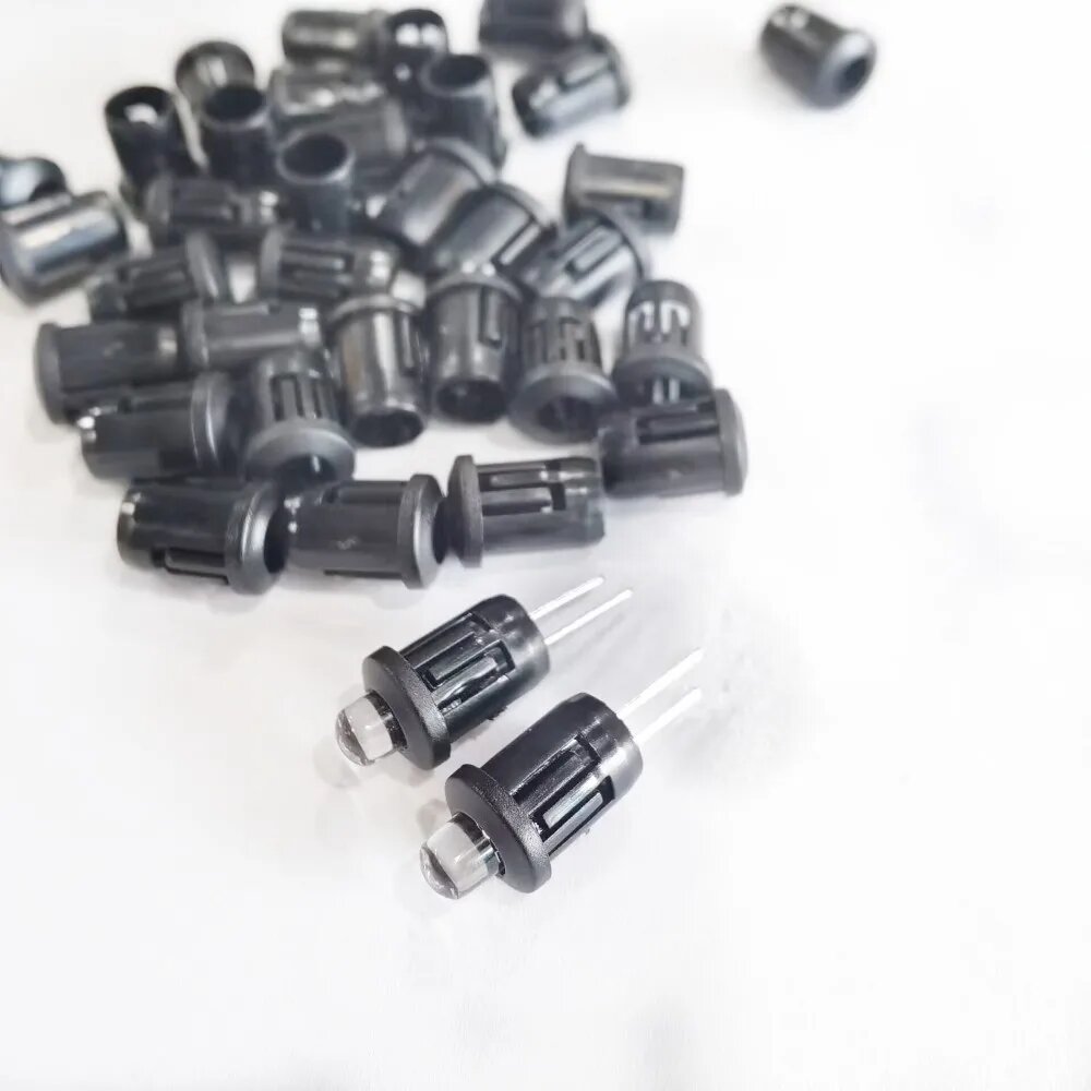 Держатели светодиодов SZRZGT пластиковые черные 3 мм 5 мм 8 мм 10 мм 5mm, 100pcs