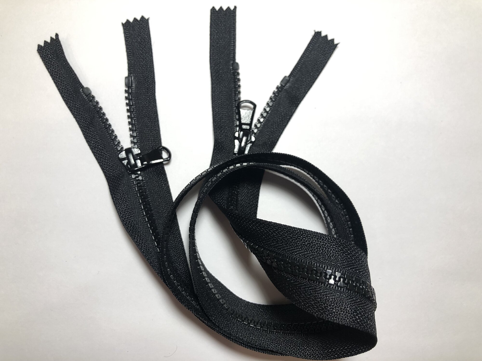 Молния неразъемная тракторная пластик, бегунок-чёрн. металл, на рюкзак Т6 - 99см (2 зам.) 1шт.