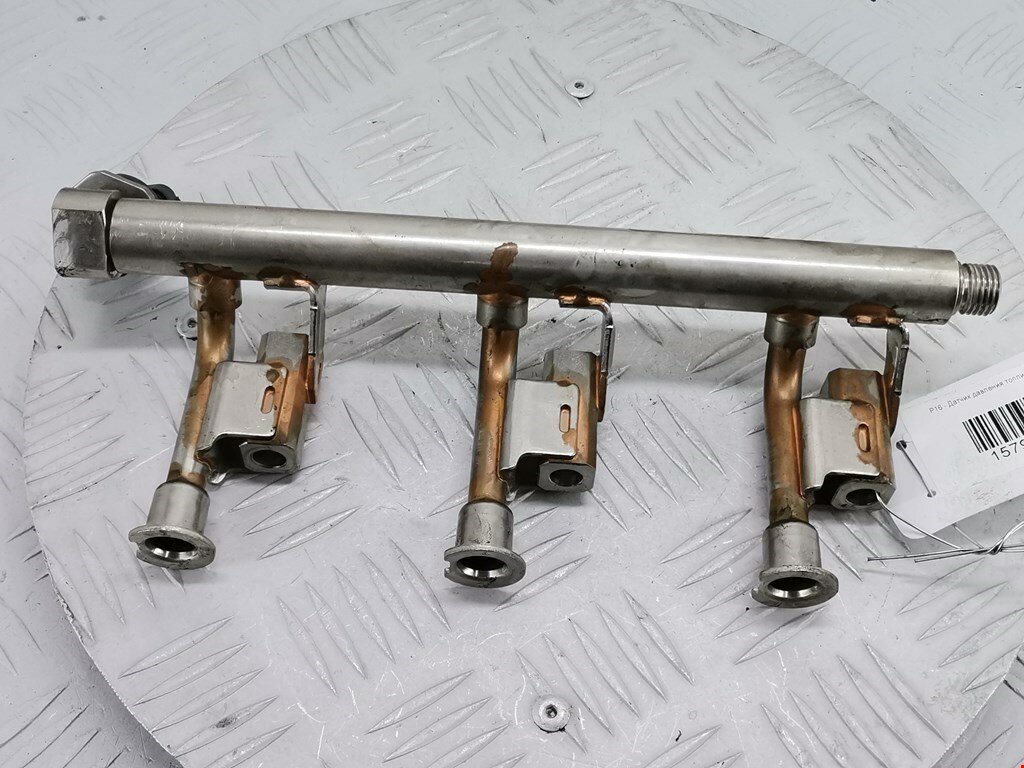 Датчик давления топлива Ford Focus 3 1729436 арт. 1579374