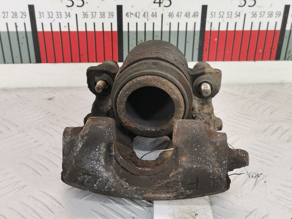Суппорт передний левый Volkswagen Golf 4 1K0615123D арт. 1529627