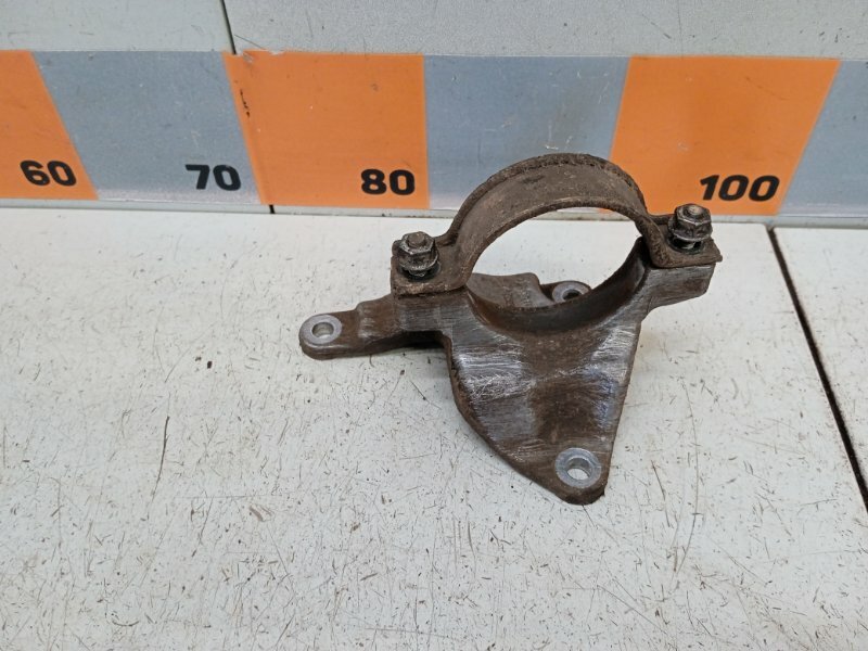 Б/У 2.0 TD, Форд Гэлакси 2 Кронштейн промежуточного вала Ford Galaxy 2013 2, WM 252384 FORD арт. AV613K305FA