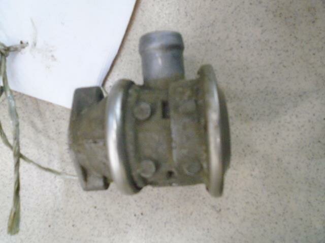 Клапан рециркуляции выхлопных газов от Porsche Cayenne 2002-2010