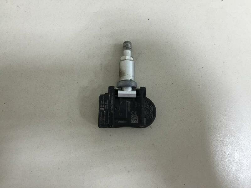 Датчик давления в шине Hyundai Equus 2009-2016 кат.номер: 529333N100 529332M650