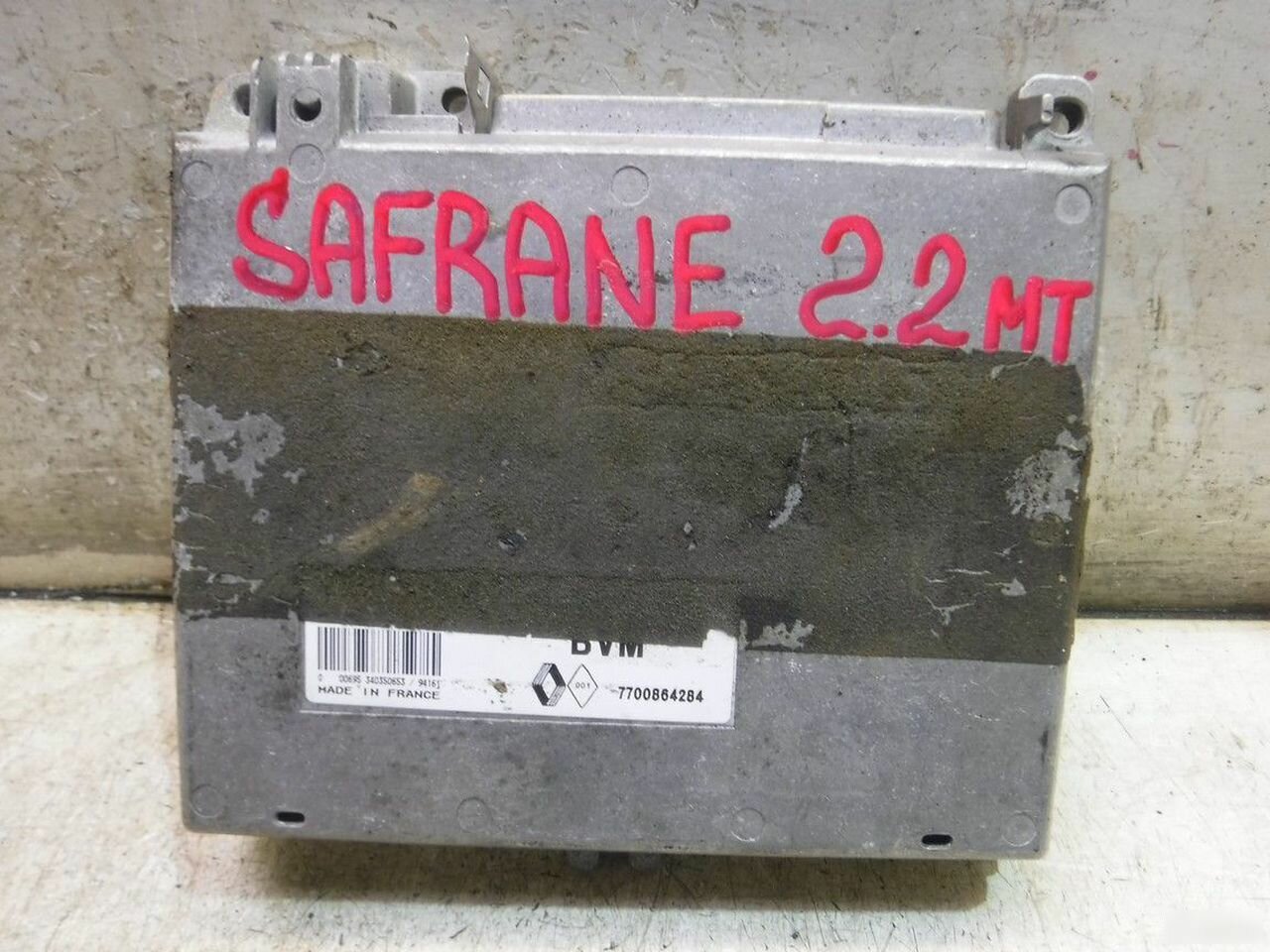 Блок управления двигателем Renault Safrane I (1992—1996) 7700864284