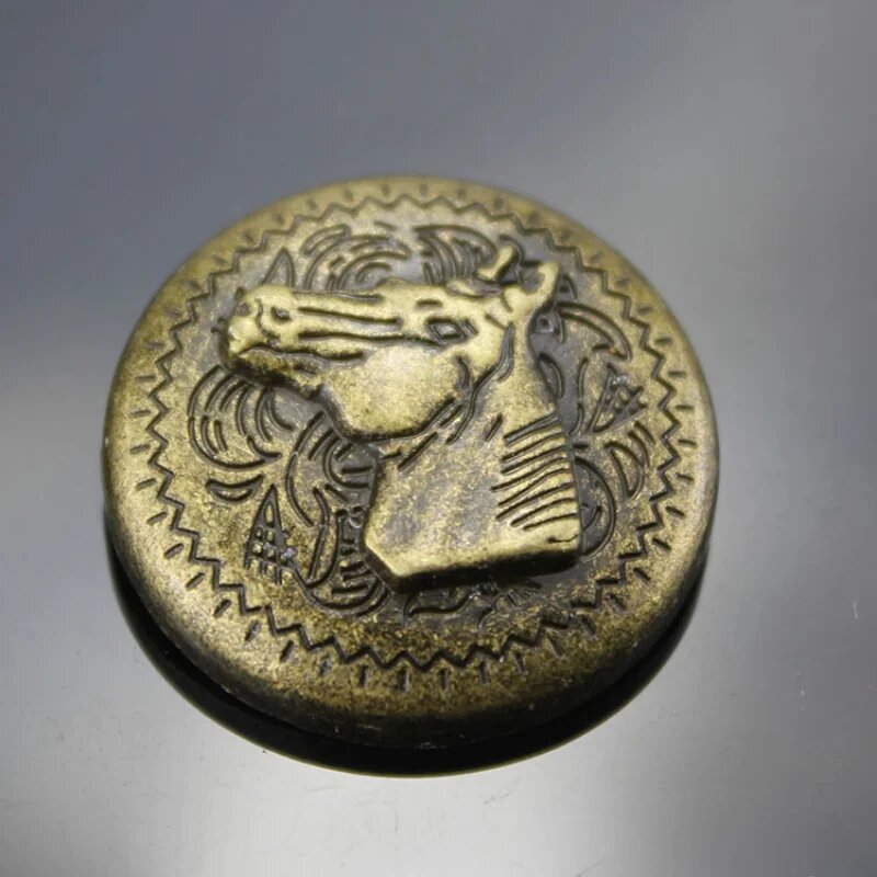 Бронзовые заклепки с рельефной головой лошади Bronze Horse