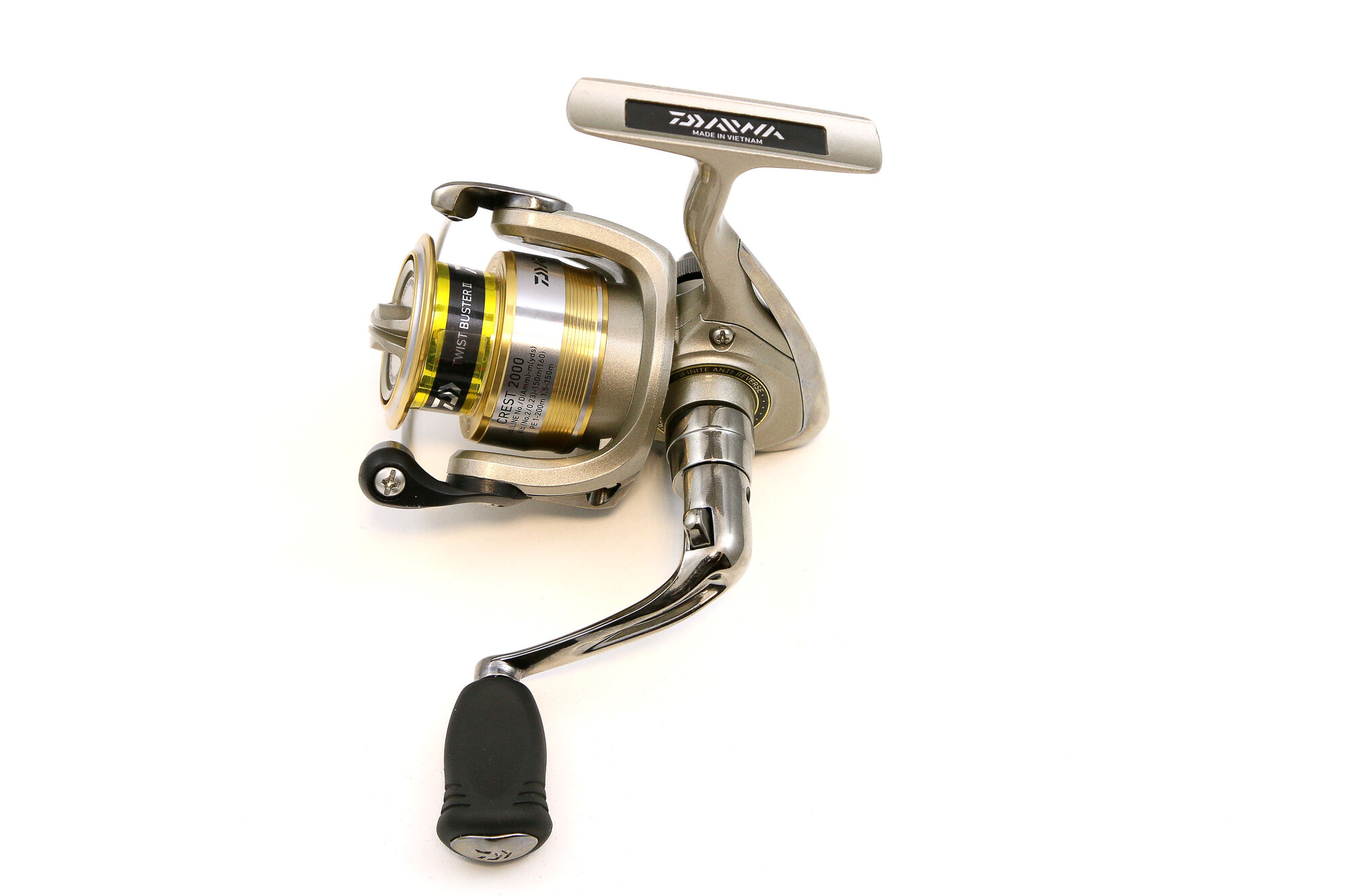 Катушка DAIWA Crest 12 2000 F 270г 4.7:1 5+1 2кг