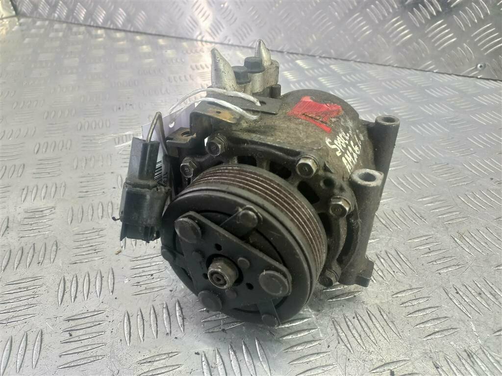 Компрессор кондиционера Б/У для MITSUBISHI Space Star I рестайлинг (2002—2005) MR460070