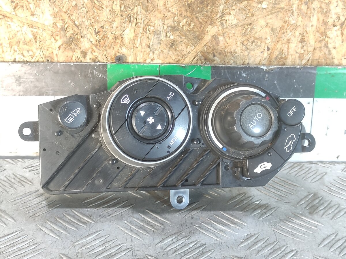 Блок управления отопителя климатической установки HONDA Civic 2006-2012 79600SMGG4