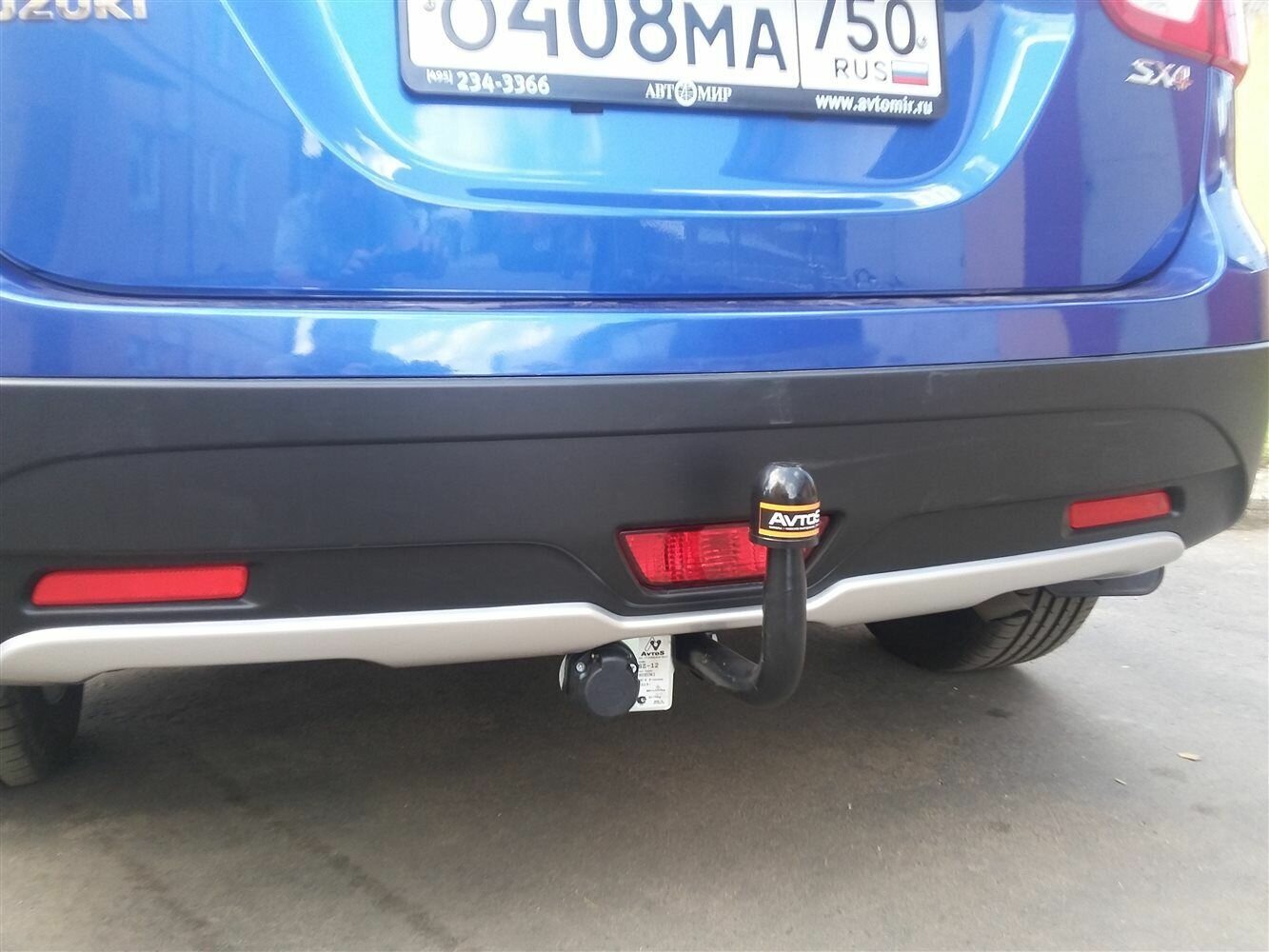 Фаркоп для Suzuki SX4 S-Cross (2013-) (без электрики) (паспорт и сертификат) AvtoS. SZ12