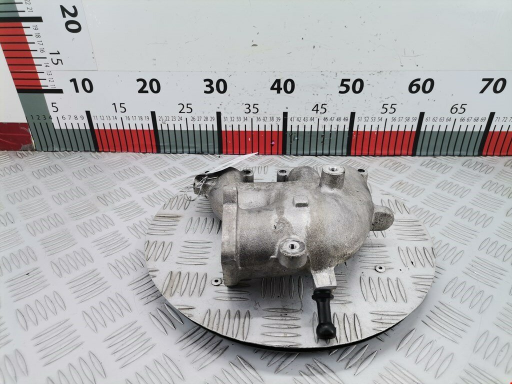Коллектор впускной Volkswagen Polo 4 045129713G арт. 1867645