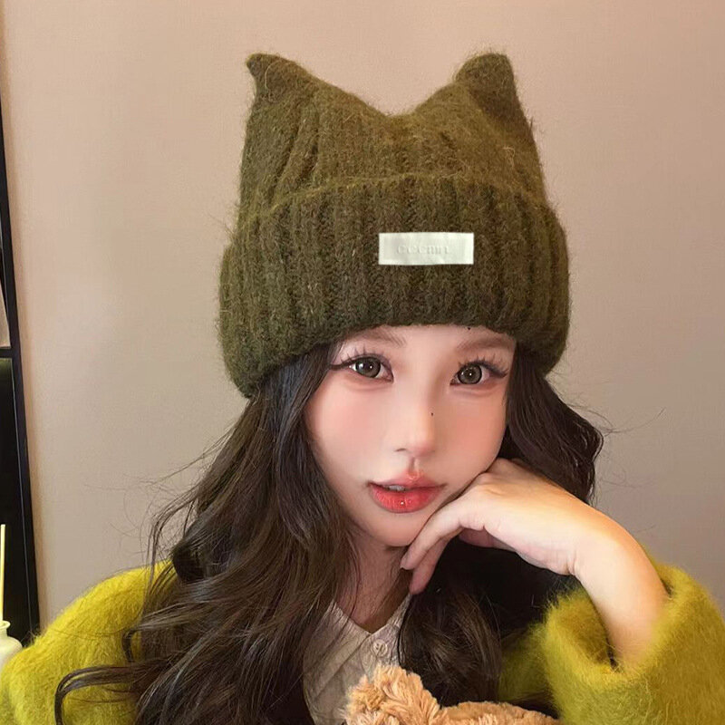 Шапка для женщин