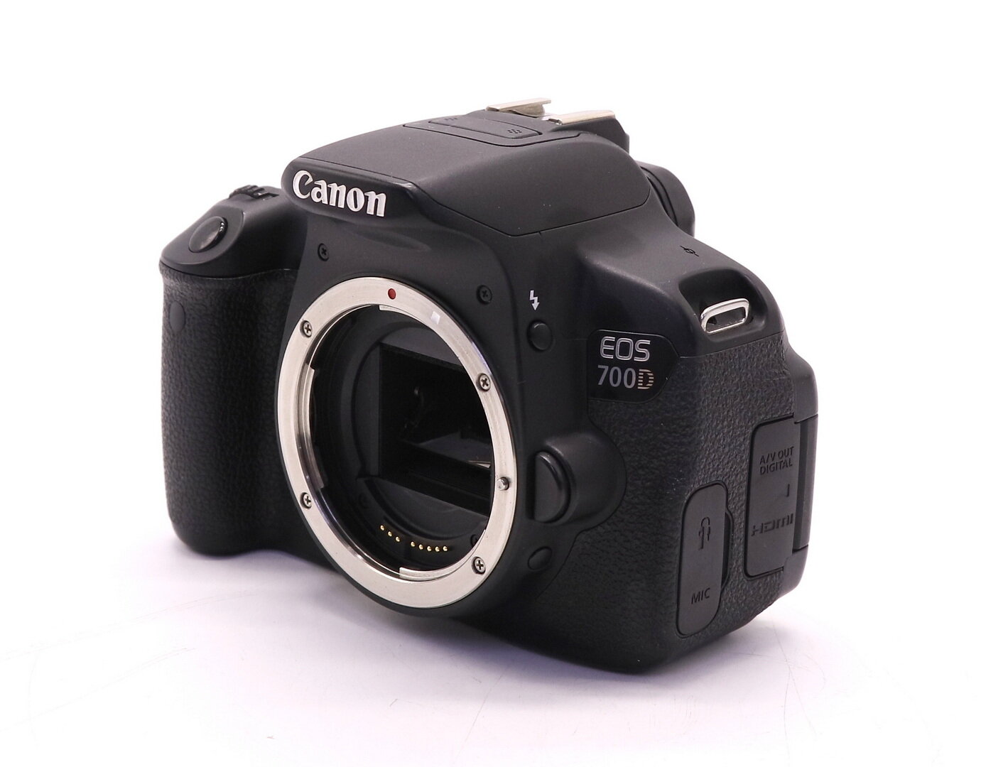 Canon EOS 700D body (пробег 5310 кадров)
