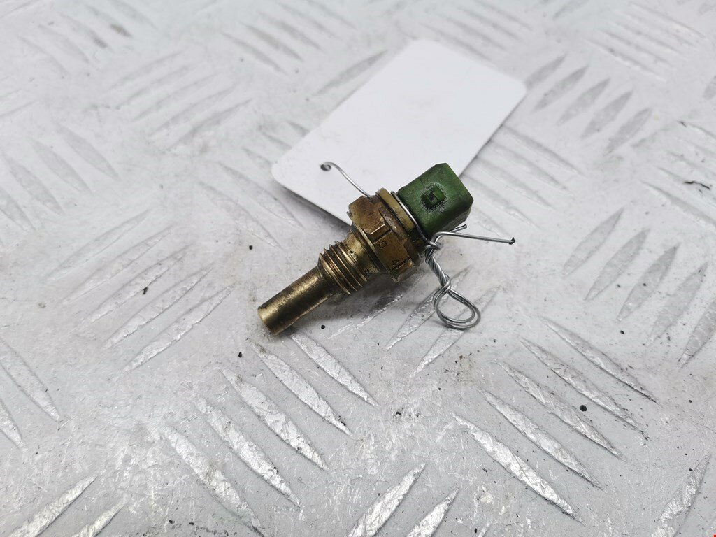 Датчик температуры охлаждающей жидкости Peugeot 406 арт. 2055108