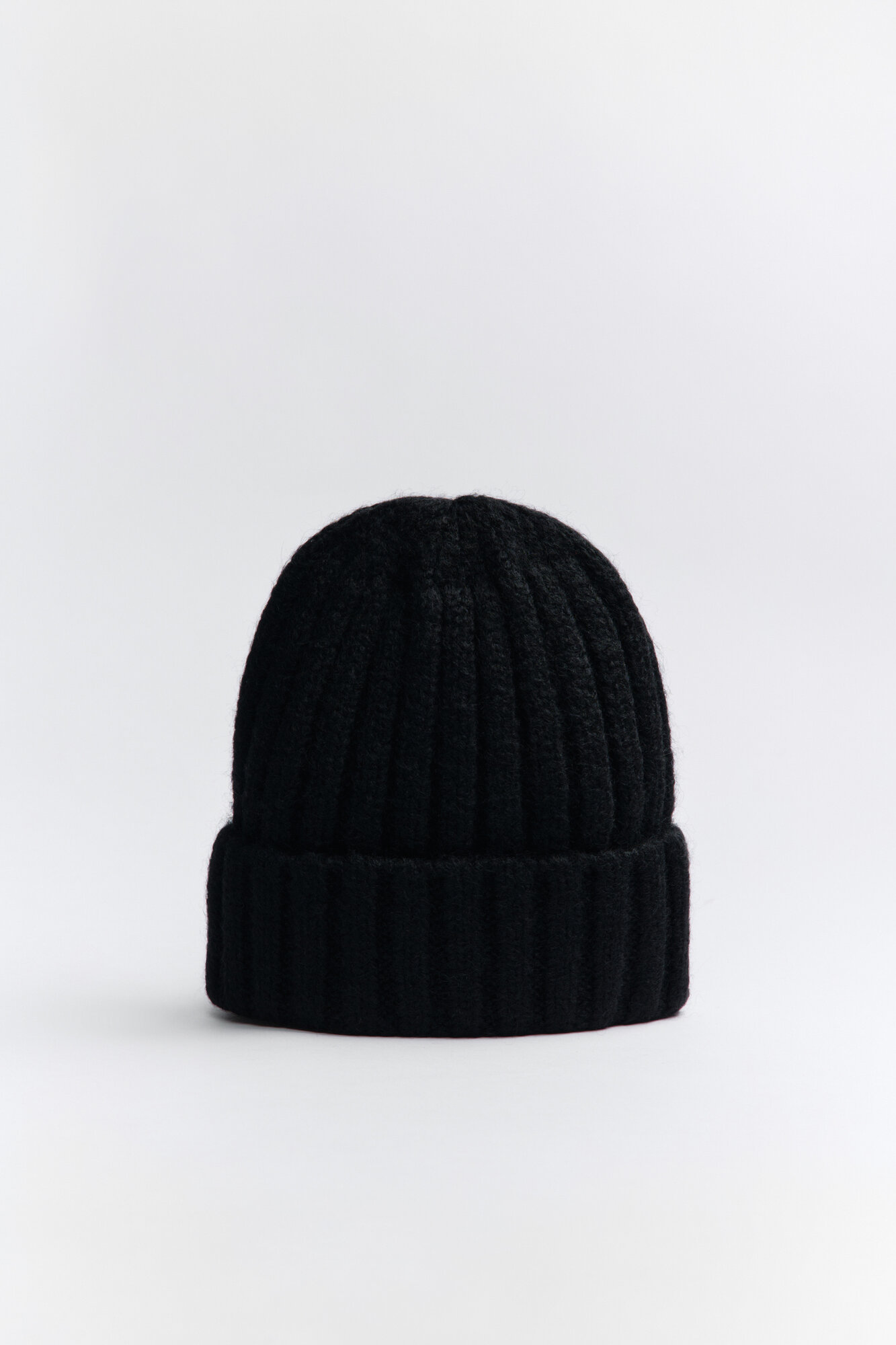 Шапка-бини для женщин