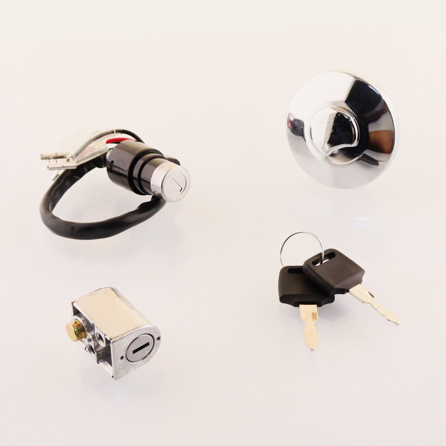 Замок зажигания (комплект) Alpha, Delta (+крышка бака, стопор руля) "KOMATCU"