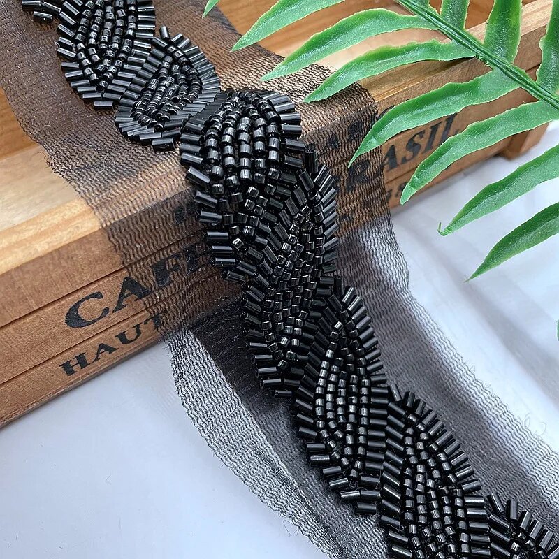 Бисерное кружево 3см черный/серебристый/белый/золотой black