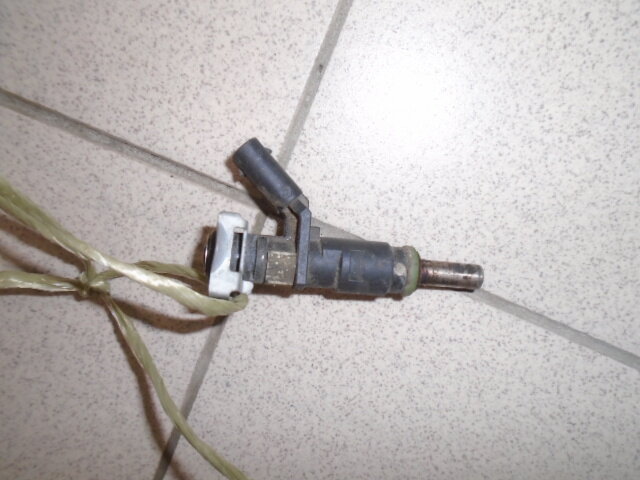 Форсунка инжекторная от Mercedes-Benz M-Class W164 2005-2011