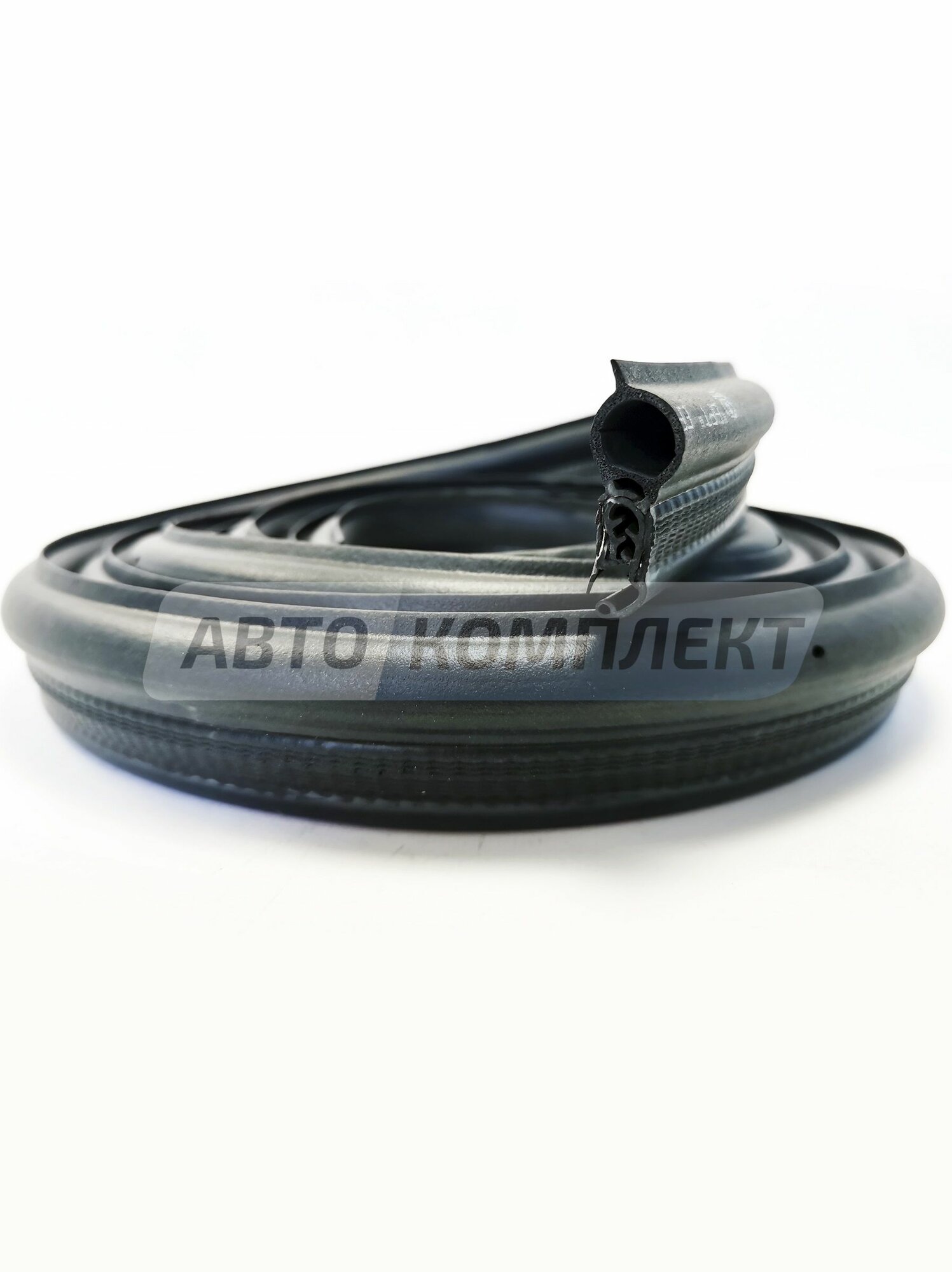 Уплотнитель крышки багажника для 2110, 2111, 2112; 1117, 1118, 1119