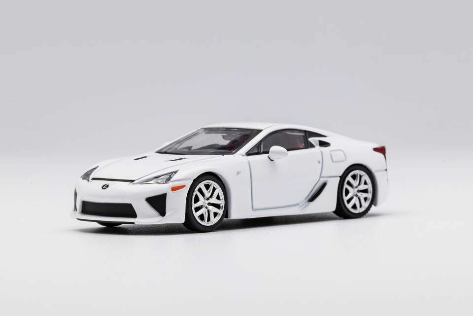 Машинка модель DCT 1:64 Lexus LFA alloy car model