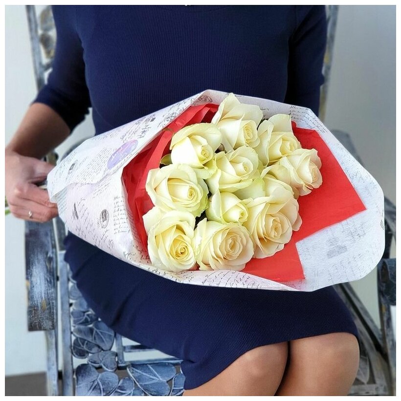 Букет Талисман Флора "Мгновение", монобукет, роза, 11 цветов, высота 60 см