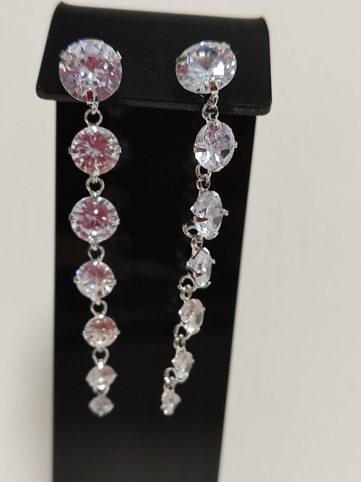 Серьги пусеты, хрусталь