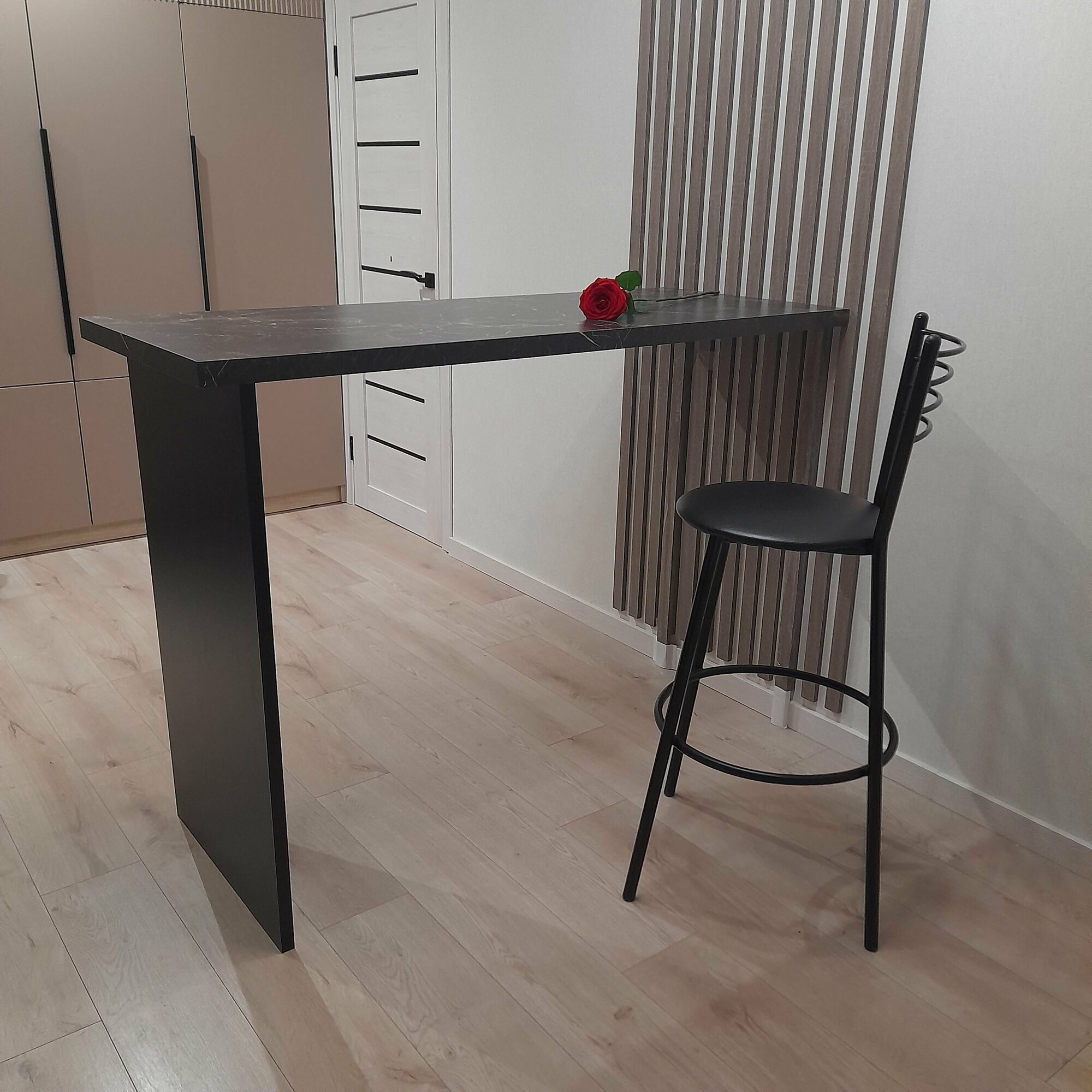 Барная стойка БС-19Ч Марквина черная пр, 120х40