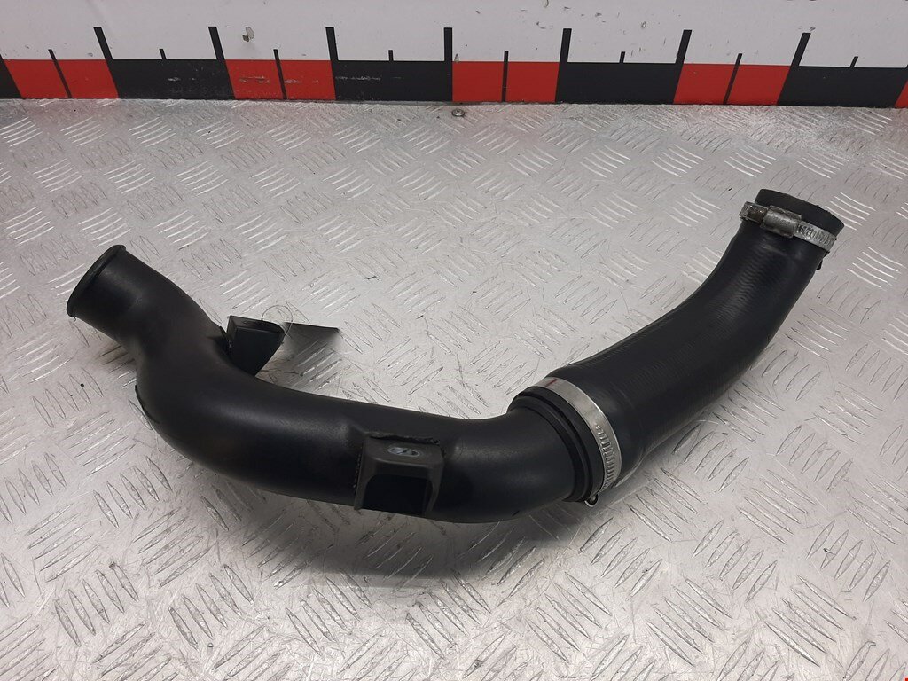 Патрубок интеркулера Ford Transit (Tourneo) Connect 1 1201160 арт. 1549836