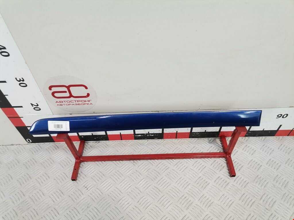 Накладка (молдинг) двери задней левой Volkswagen Golf 5 1K4853753A арт. 1802898