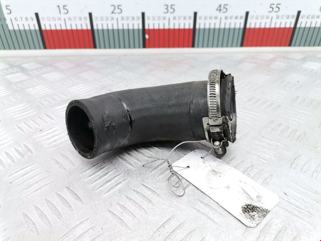 Патрубок интеркулера Opel Vectra C 55352736 арт. 2041056