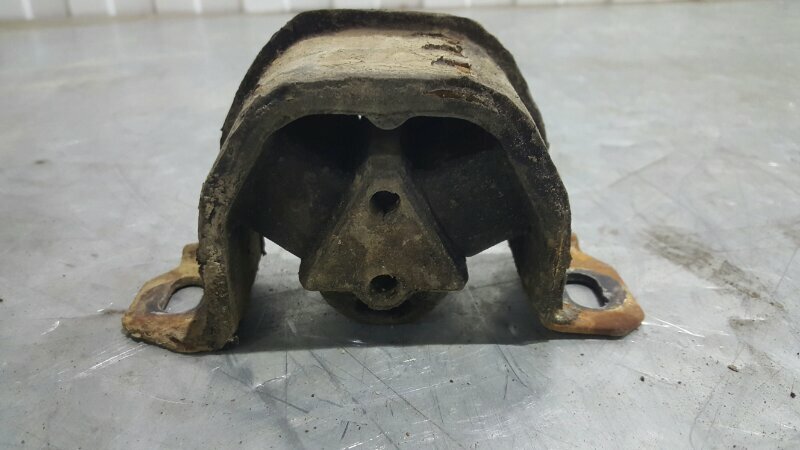 Подушка двигателя Daewoo Espero KLEJ C20LE 1992 (б/у) CMD019