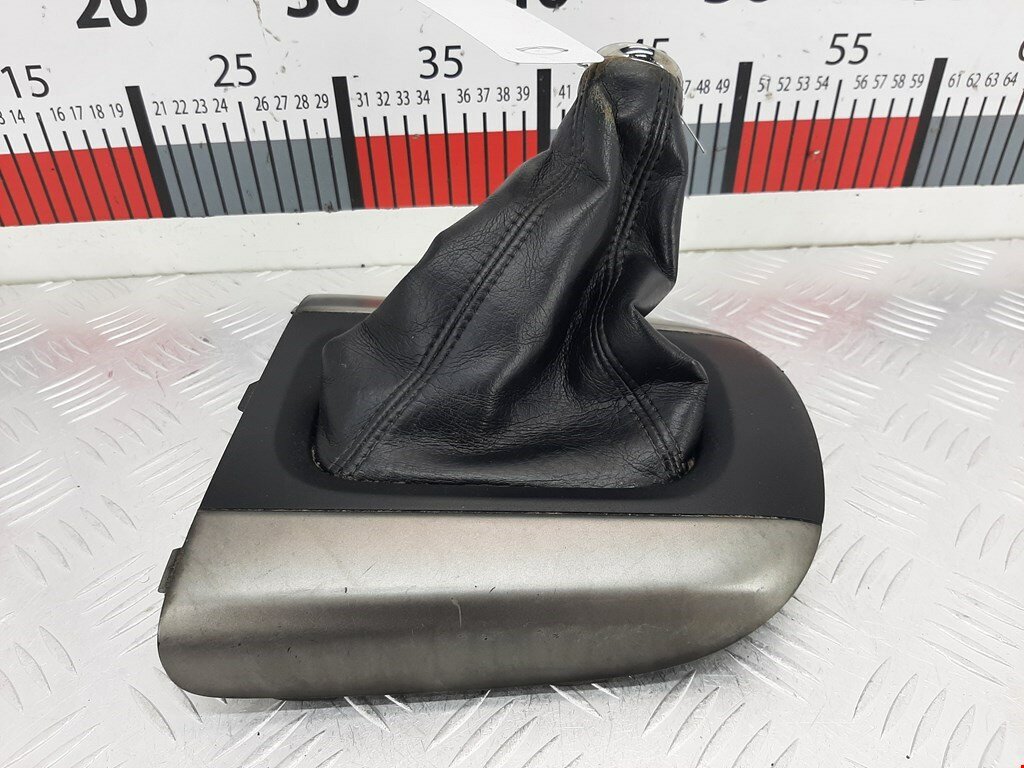 Чехол кулисы Toyota Rav4 2 5880842020 арт. 1821027