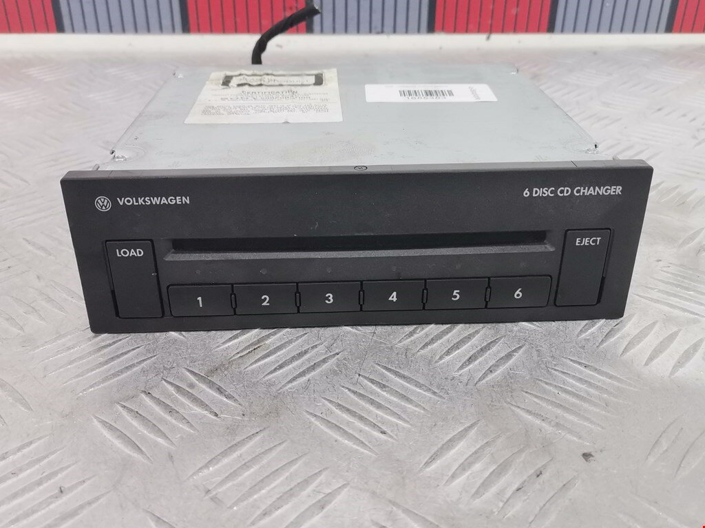 Чейнджер компакт дисков Volkswagen Phaeton 3D0035110A арт. 1685383