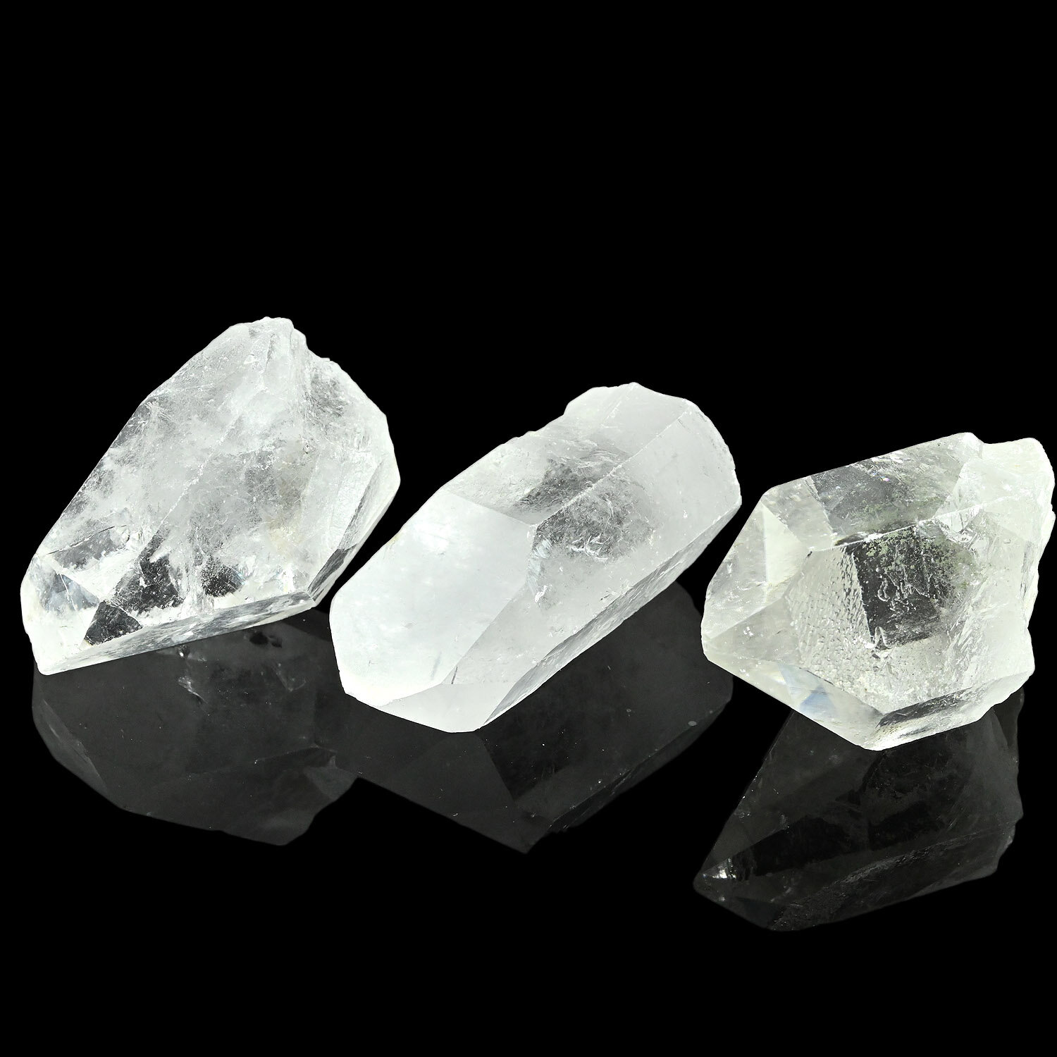 Кристалл горного хрусталя 63*33*35мм, 100-109г (L) .