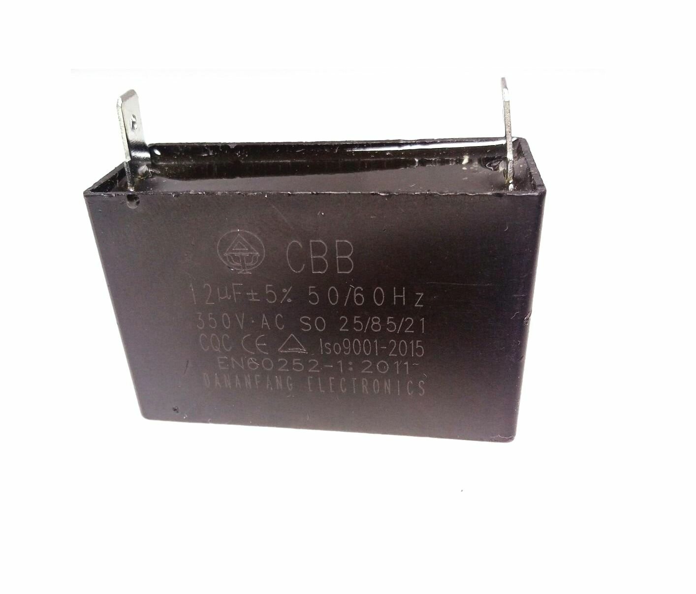 Конденсатор 12 мкФ для генератора CHAMPION GG950, GG951; ET950; PPG950 и пр.