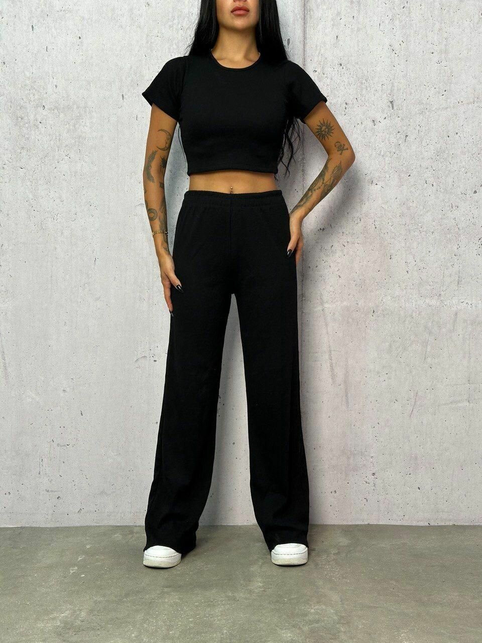 Костюм спортивный