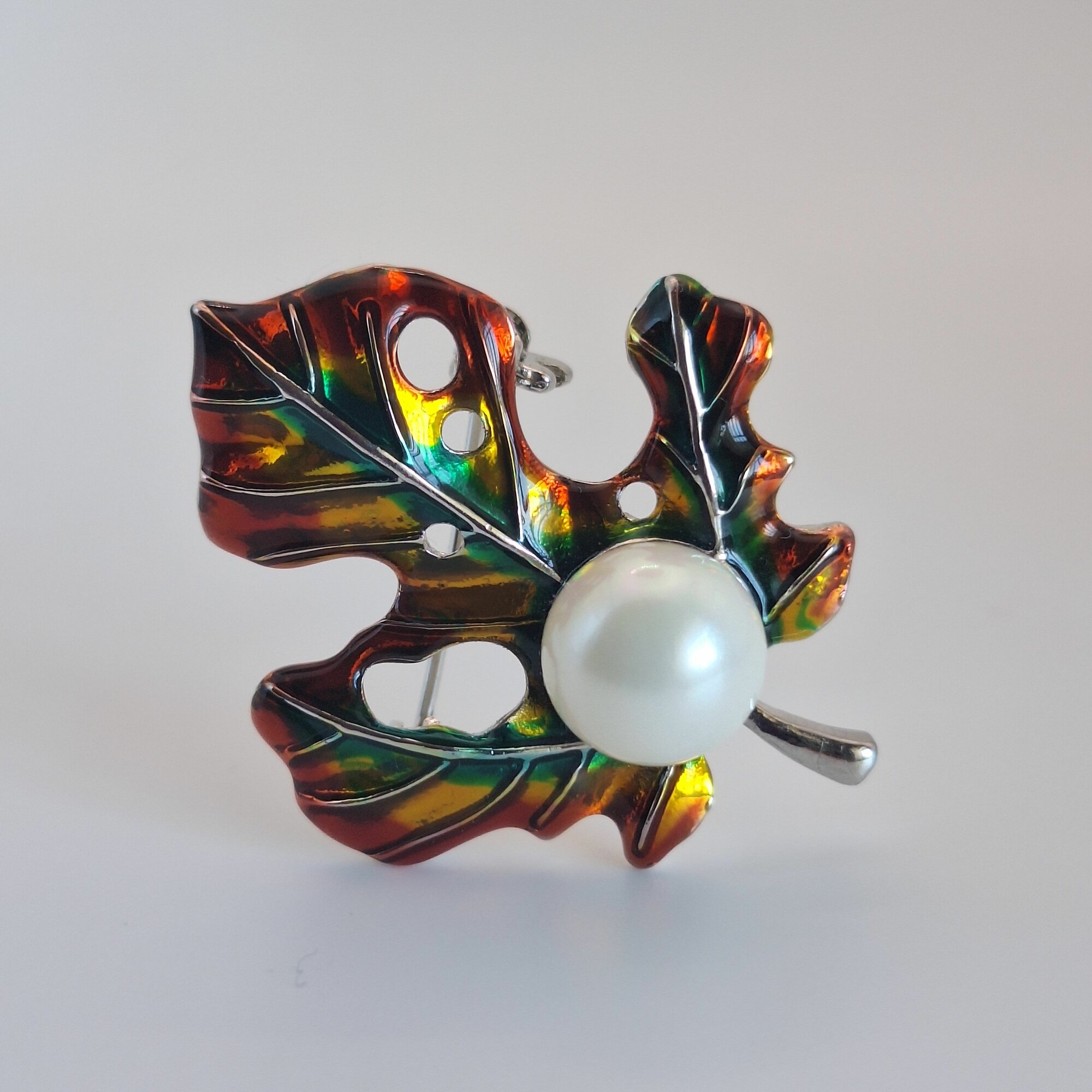 Брошь Осенний лист 3 см.