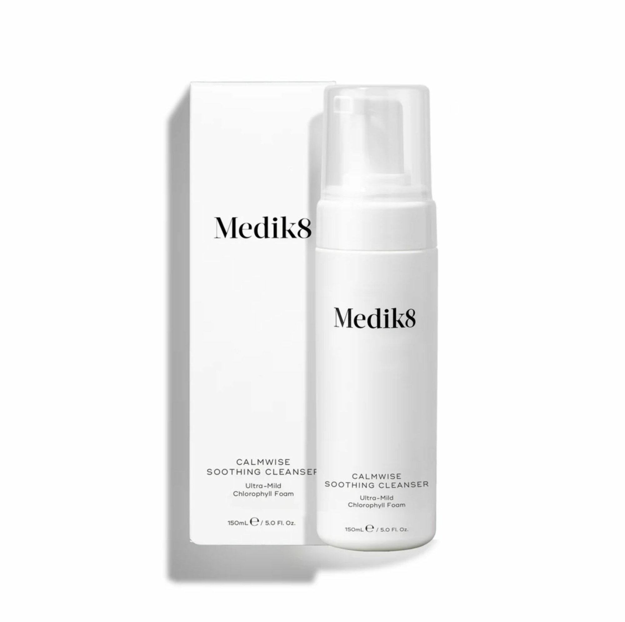 Medik8 Успокаивающая очищающая пенка для лица с хлорофиллом Calmwise Soothing Cleanser 150 мл
