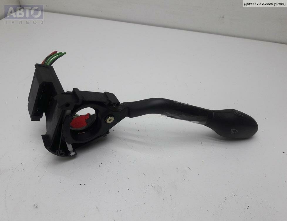 Переключатель дворников Volkswagen Golf-3