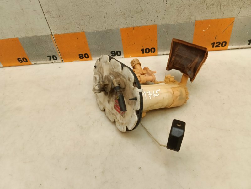 Б/У Сломан штуцер, бензонасос Насос топливный Subaru Outback 1999 3, BH9, BH 378973 SUBARU арт. 42021AE000