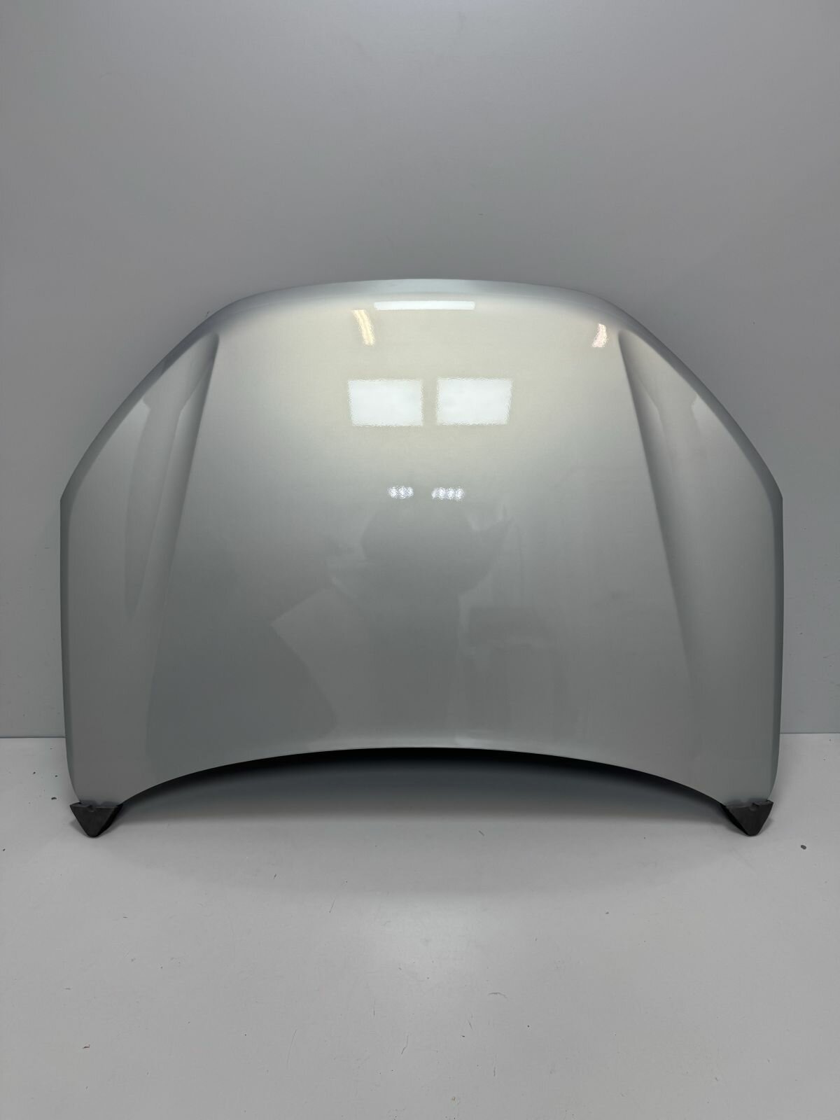 Капот в цвет для Лада Гранта FL рестайлинг 2018 - 2022 г. 610 - рислинг