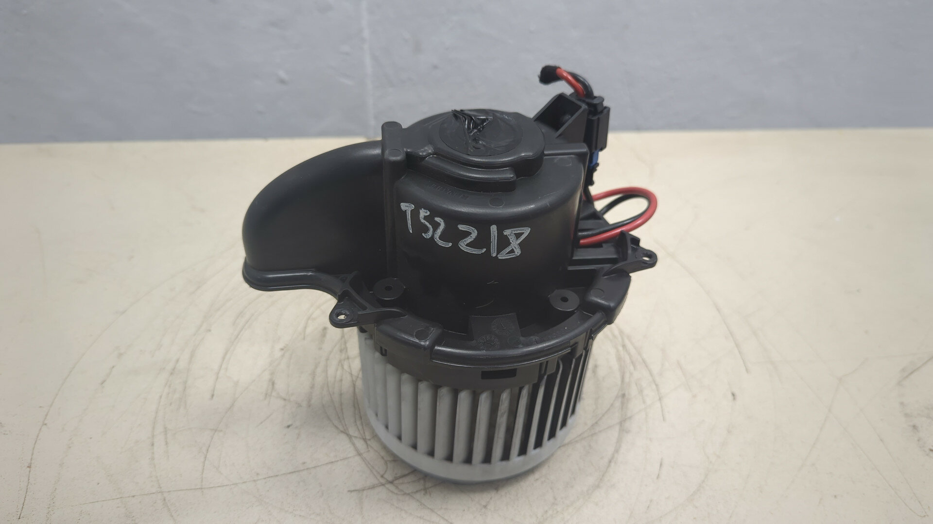 Двигатель отопителя (моторчик печки) Renault ZOE Б/У