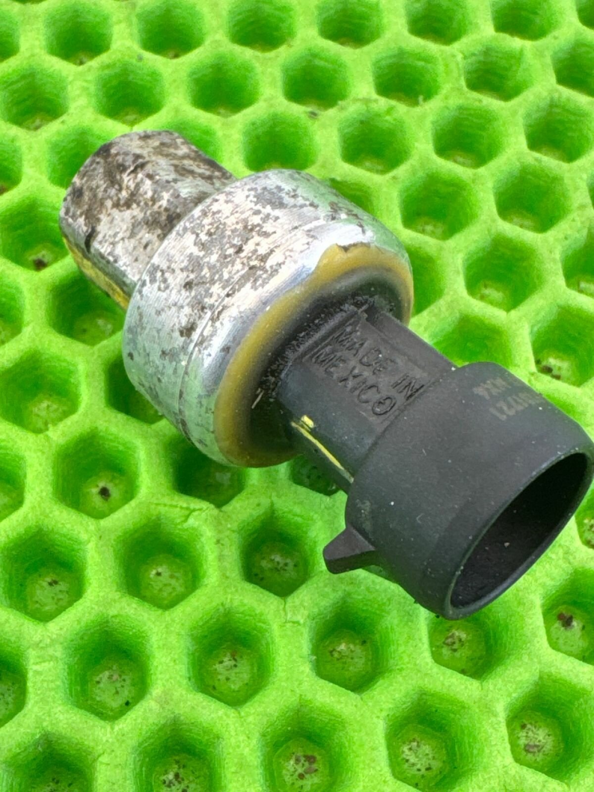 Датчик кондиционера Opel Astra GTC H Z16XER