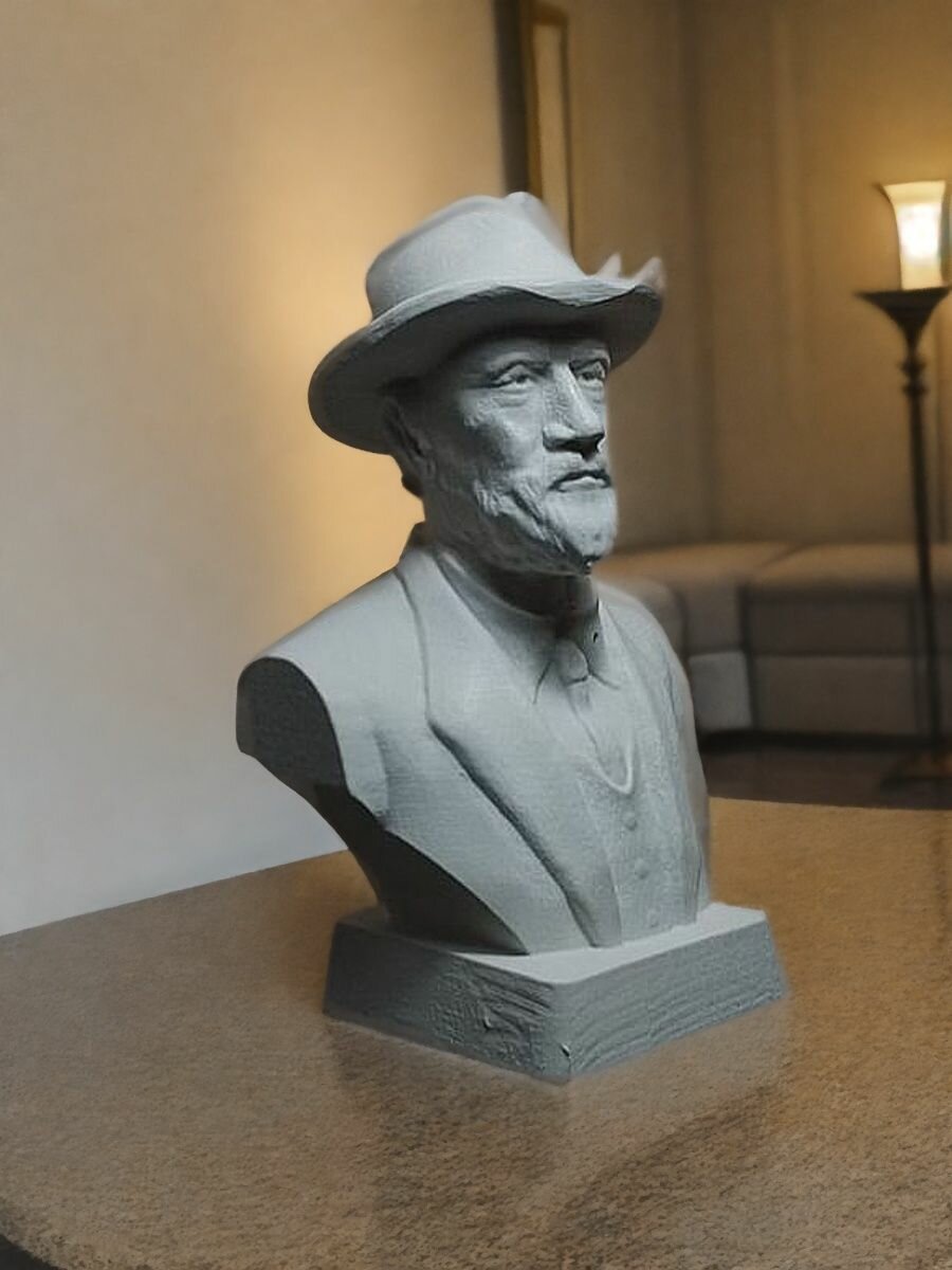 Бюст Мичурина, Детализация.