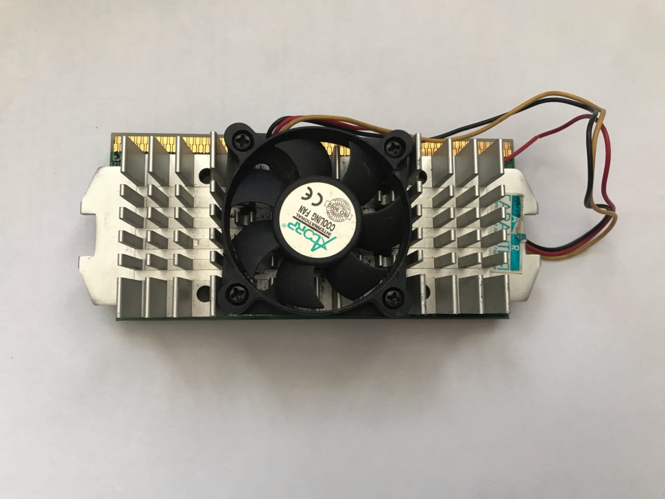 Процессор Intel Celeron sl2wn 333 МГц SLOT 1 OEM