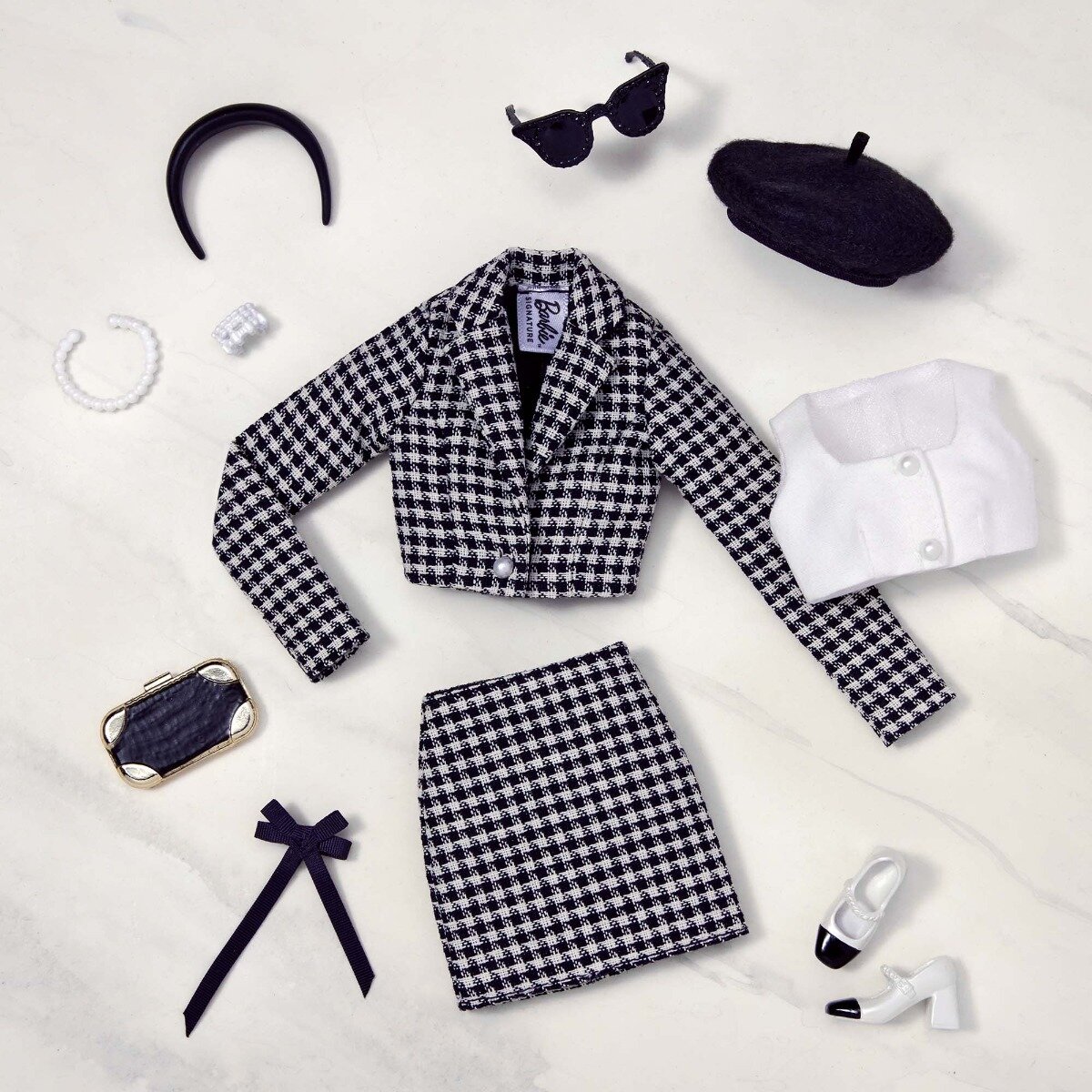 Комплект Barbie BarbieStyle “Plazacore” Fashion Pack (Барби БарбиСтайл набор Плазакор)