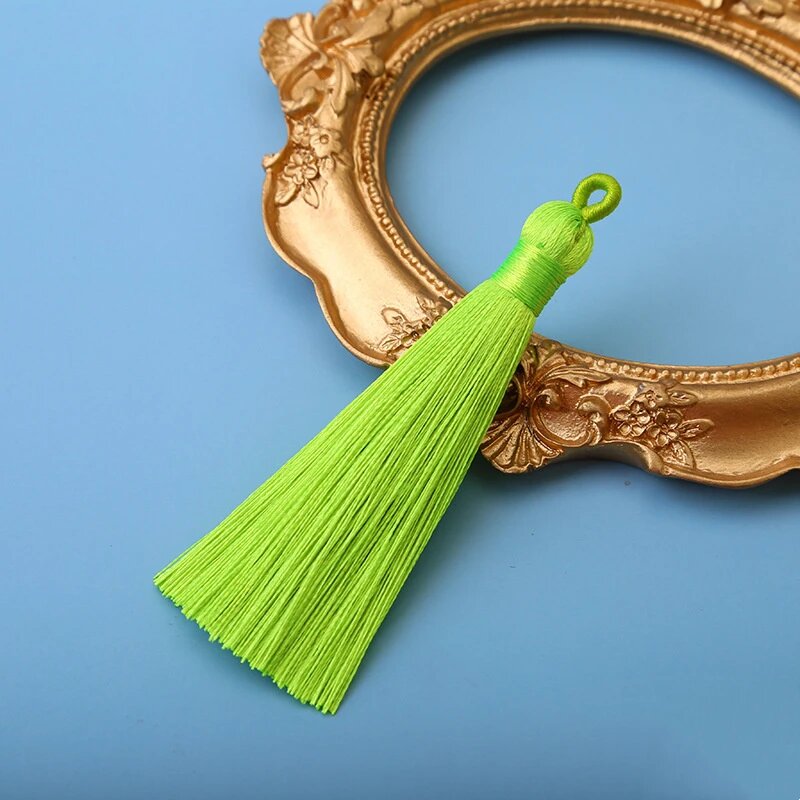 Комплект шелковых кисточек для рукоделия 10 шт Зеленый, light green