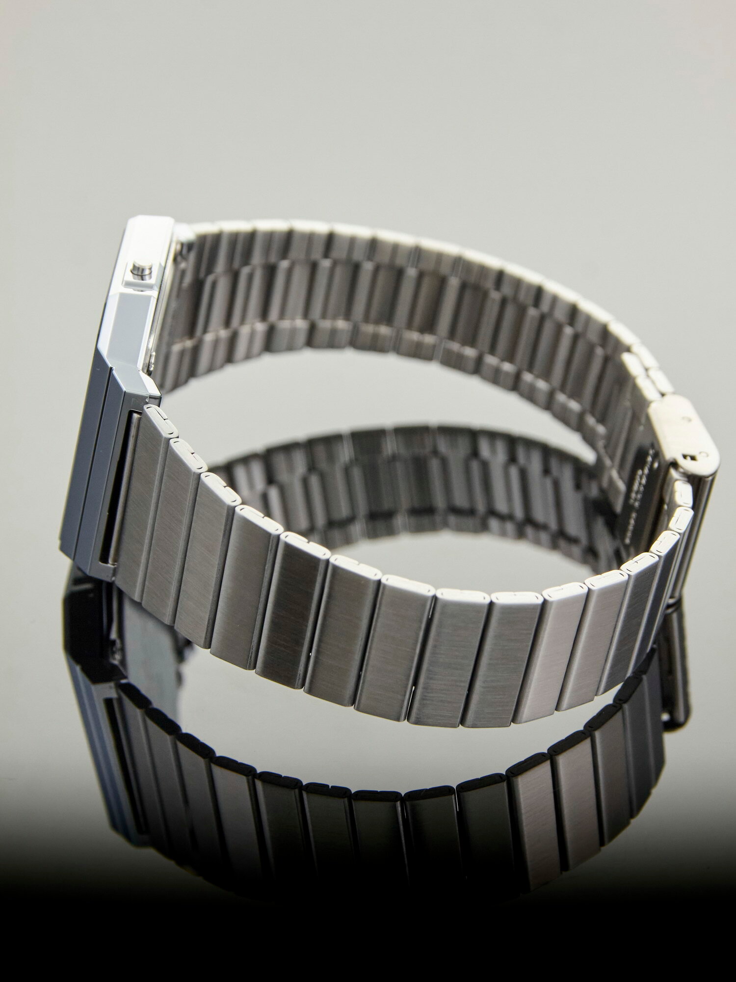 Наручные часы CASIO Классика, хром — фото 1