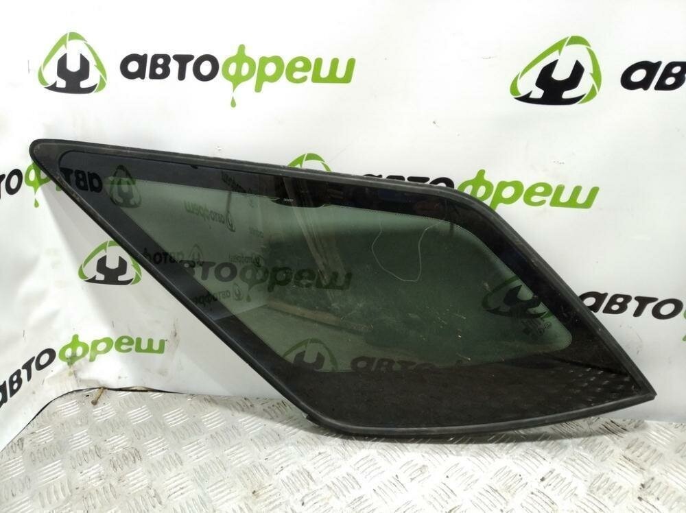 Стекло кузовное глухое заднее правое KIA Sorento 2003 2009 43r000070