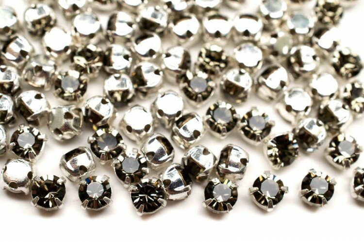 Шатоны Preciosa Maxima 4мм в оправе, цвет black diam DF/silver, 63-004, 10шт