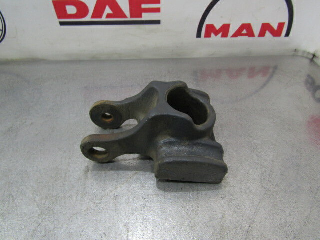 Кронштейн переднего амортизатора нижний SCANIA P, R, G